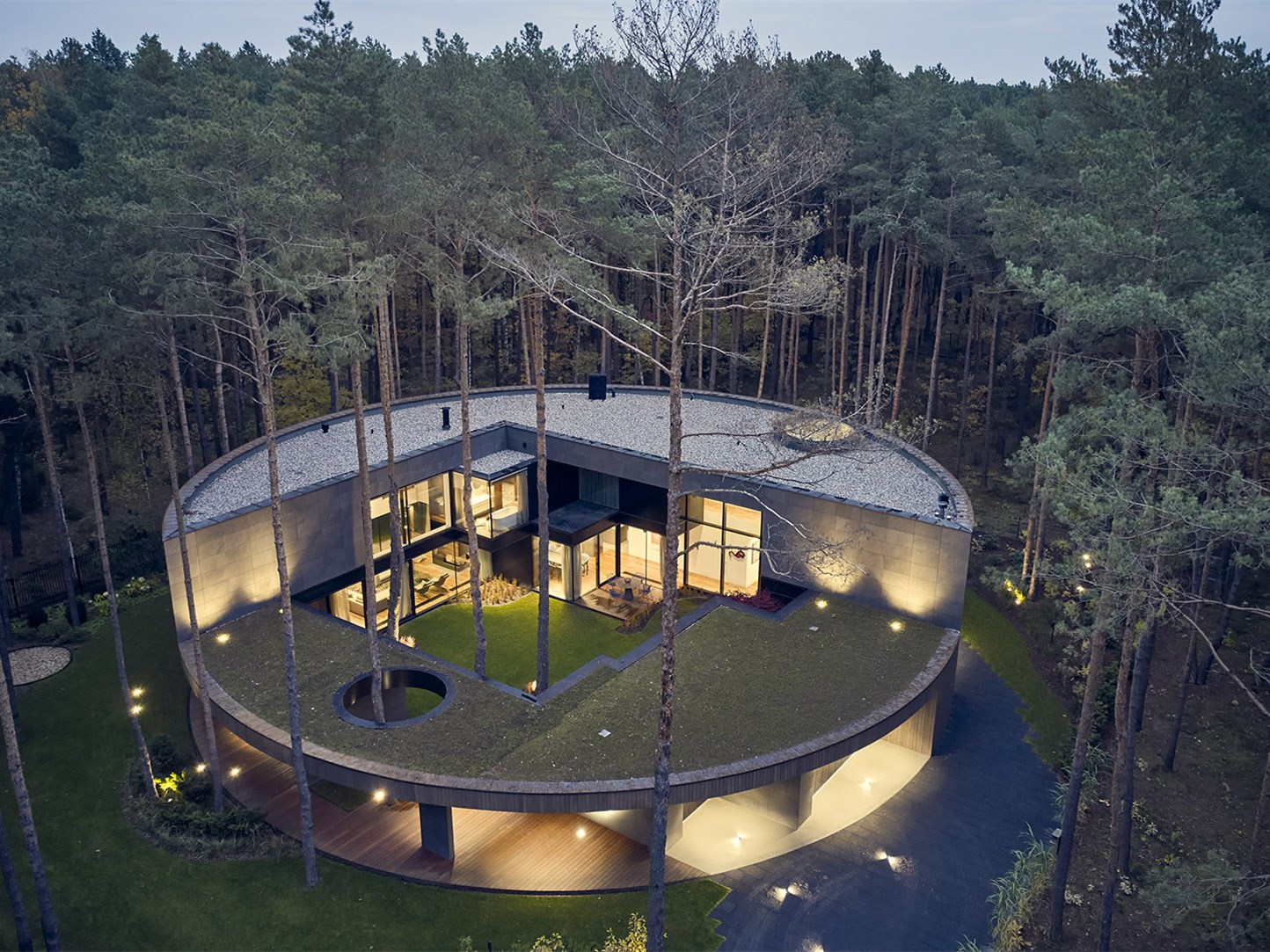 波兰圆木之家-Mobius Architects-居住建筑案例-筑龙建筑设计论坛