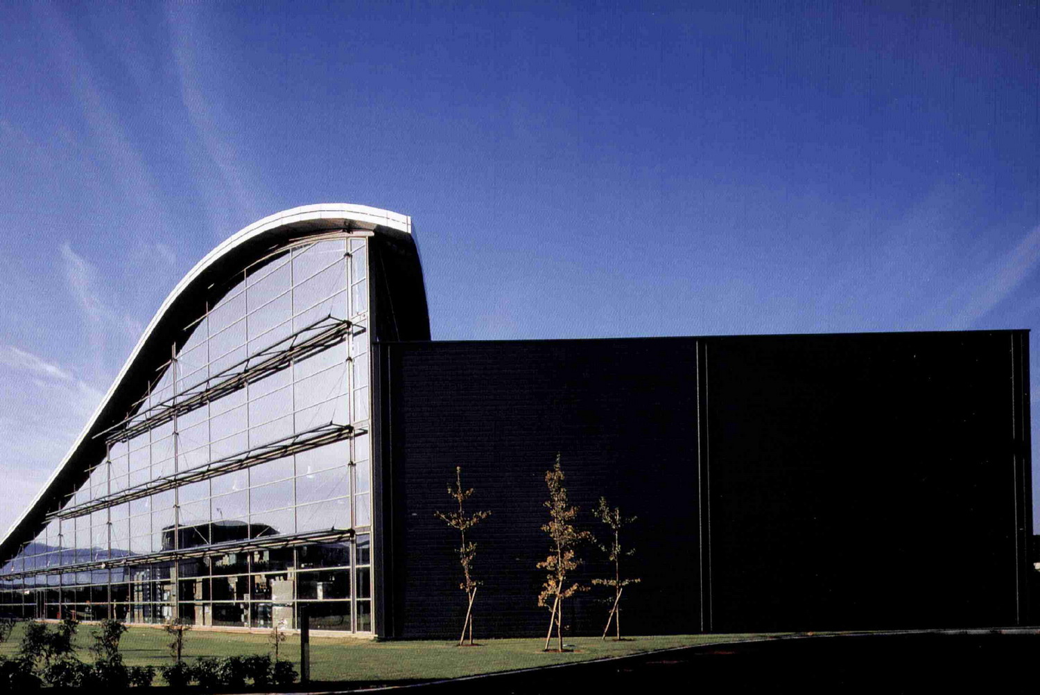 欧莱雅工厂(L‘Oreal Factory)-工业建筑案例-筑龙建筑设计论坛