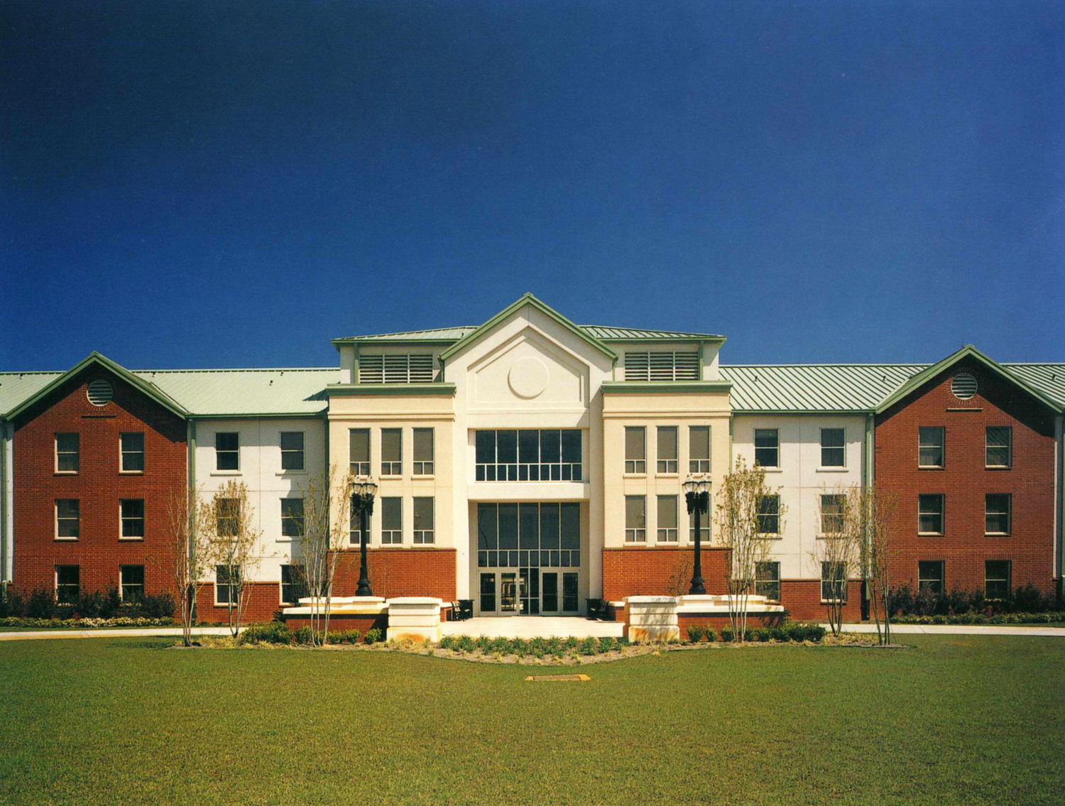 海军航空兵驻扎集地(Naval Air Station Pensacola Barracks, Dini-其它建筑案例-筑龙建筑设计论坛