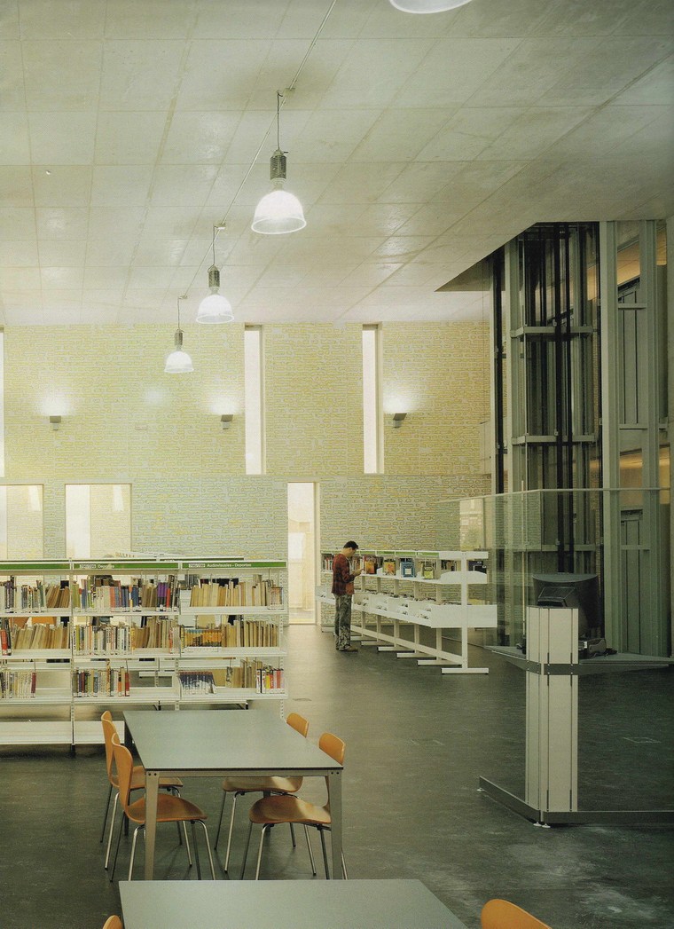 公共图书馆(Public Library,Usera)-文化建筑案例-筑龙建筑设计论坛