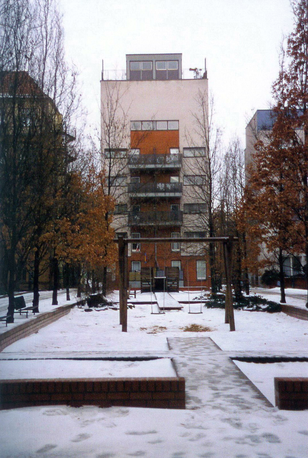 柏林博物馆旁住宅园-建筑师矶崎新--居住建筑案例-筑龙建筑设计论坛