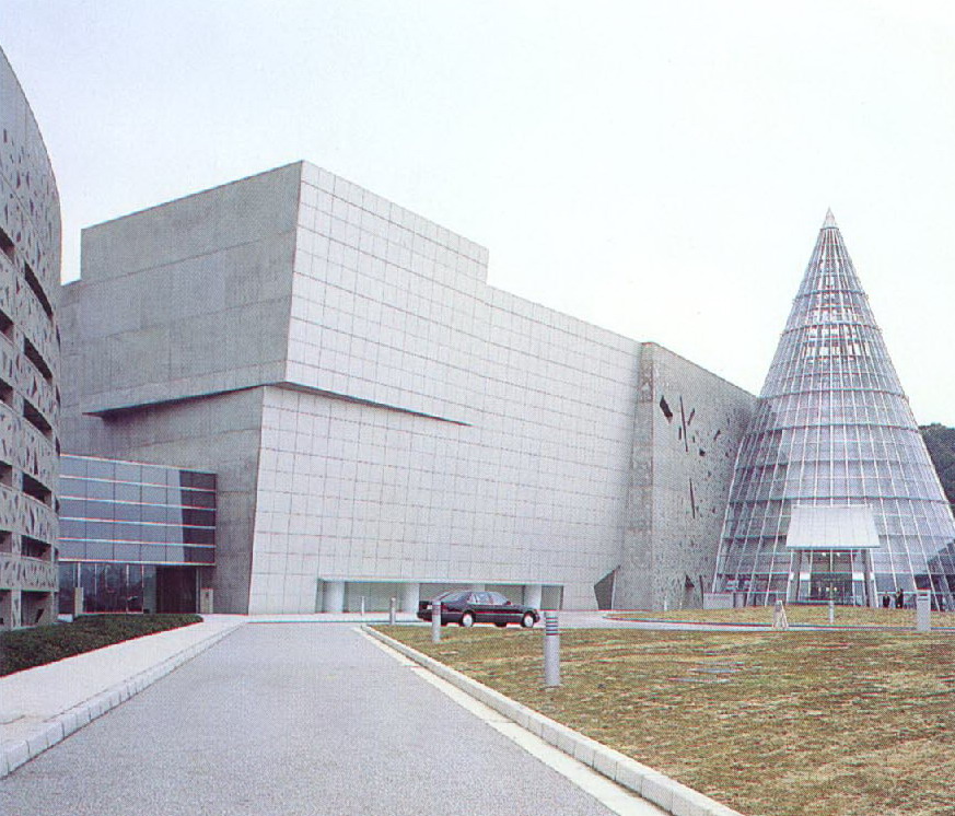 Ehime科学博物馆(Ehime Prefectural Museum of General Science)-建筑师黑川纪章--文化建筑案例 ...