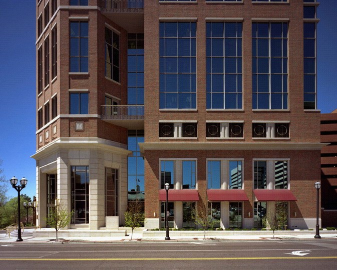 Clayco建筑公司邵氏公园广场办公楼(Clayco Construction Company -美国坤龙建筑设计公司-办公建筑案例-筑龙建筑设计论坛