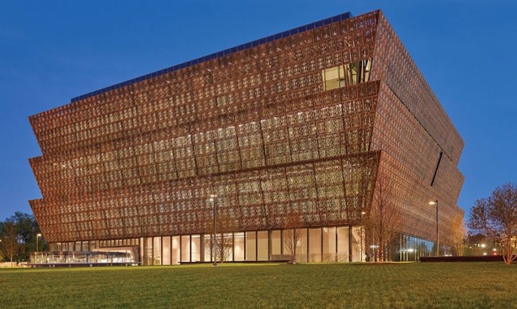 美国首个黑人博物馆落成开馆展示非洲裔血泪史-ya920725-建筑新闻-筑龙建筑设计论坛
